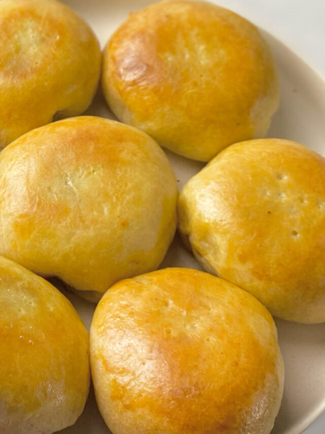 Ube Pandesal