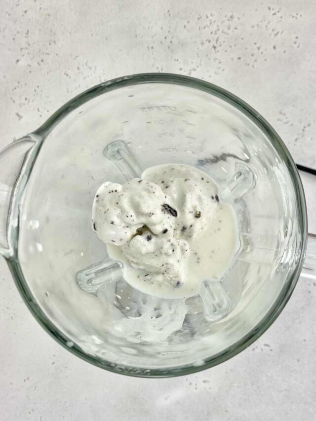 Cookies and Cream Milkshakes