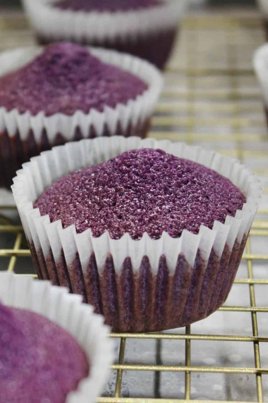 Easy Ube Cupcakes