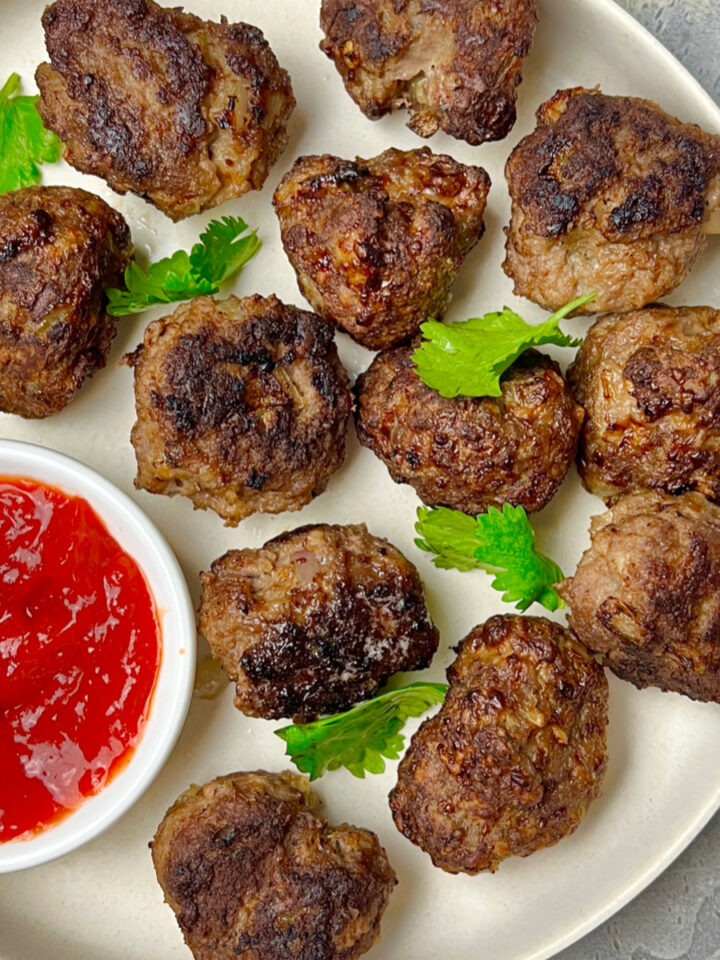 Beef Bola Bola (Filipino Meatballs)